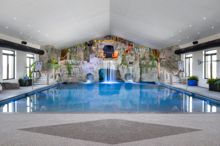 Betz Pools | Luxury Pool Design & Installation in the GTA